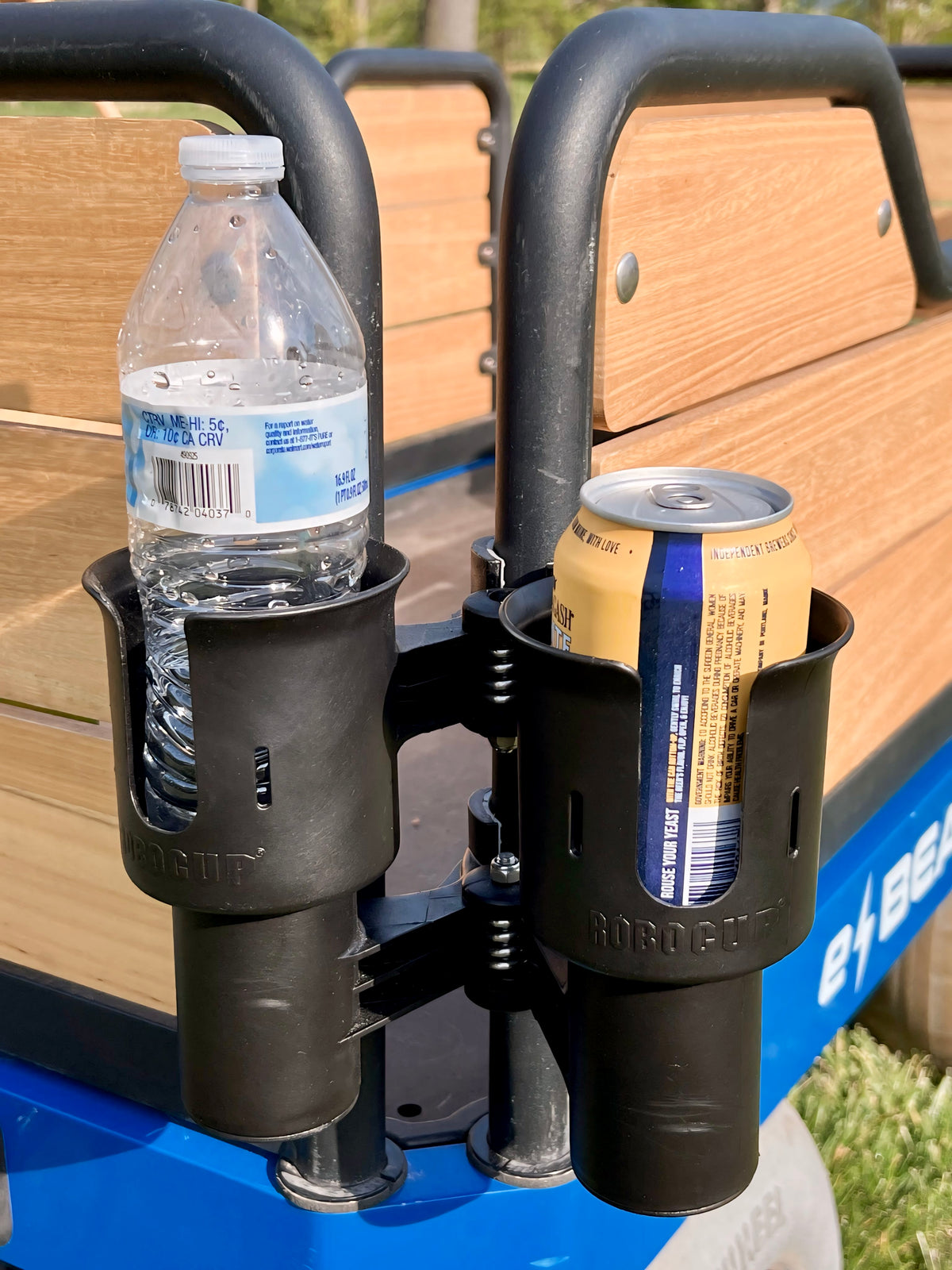 Deluxe Dual Cupholder - e-Beach Wagon